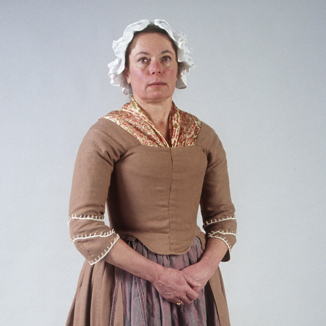Colonial American Women’s Clothing from the 1770’s – American Centuries